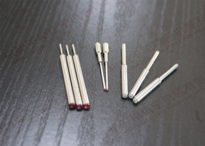 एंटी झुकने कुंडल घुमावदार नोजल सबसे कठिन रूबी 1800 - 2200 विकर्स